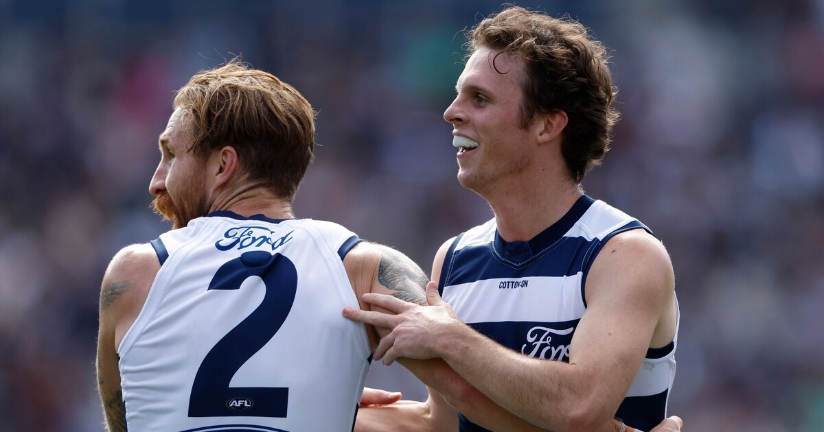 Right at Holmes: Max signs extension with Geelong Cats