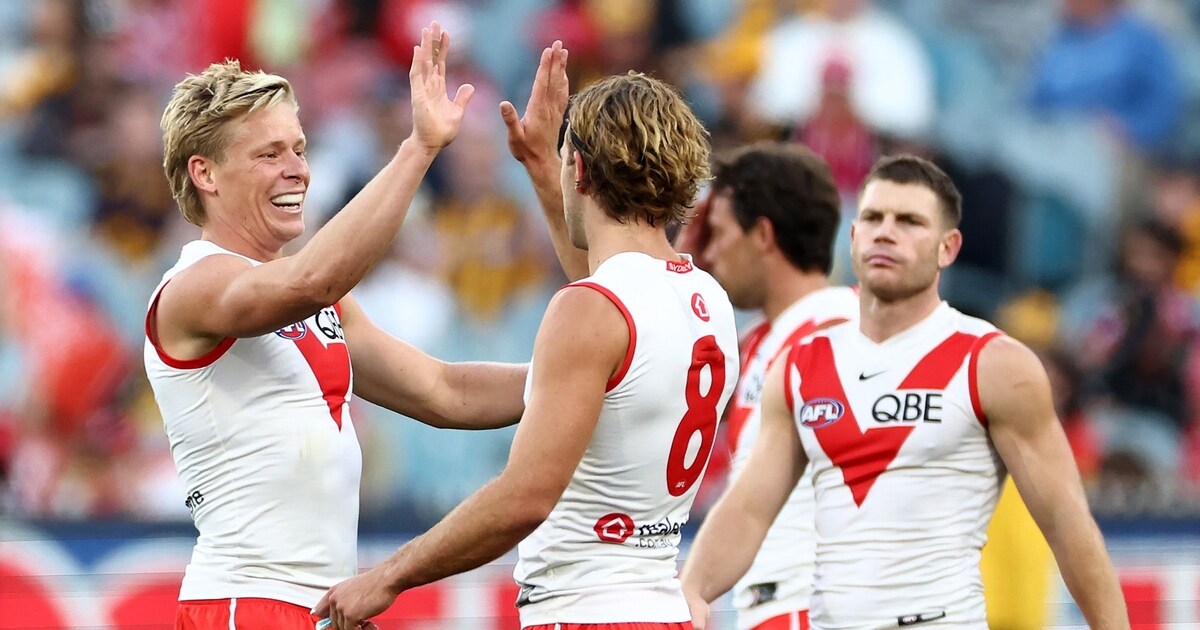 Hot Sydney Swans jump to second, bring Hawthorn Hawks back down to ...