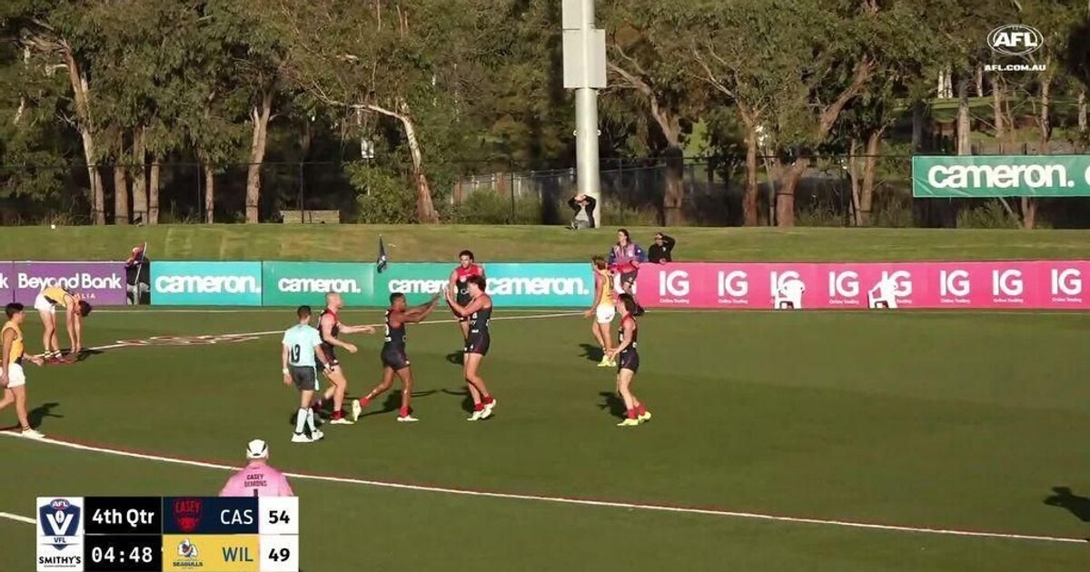 VFL Showreel, R6: Matthew Jefferson highlights