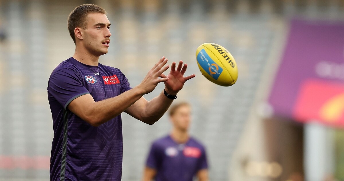 Mature-age ruckman Liam Reidy to debut for Fremantle Dockers, key duo ...
