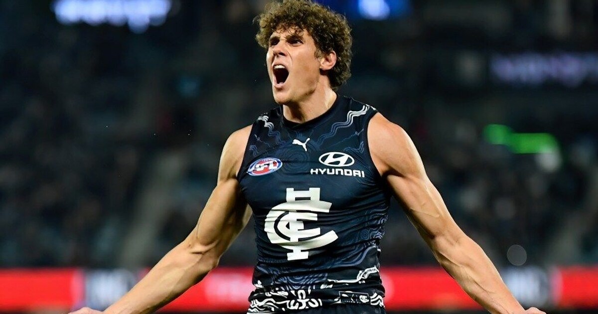 Curnow cranks up volume with cracking mark and finish