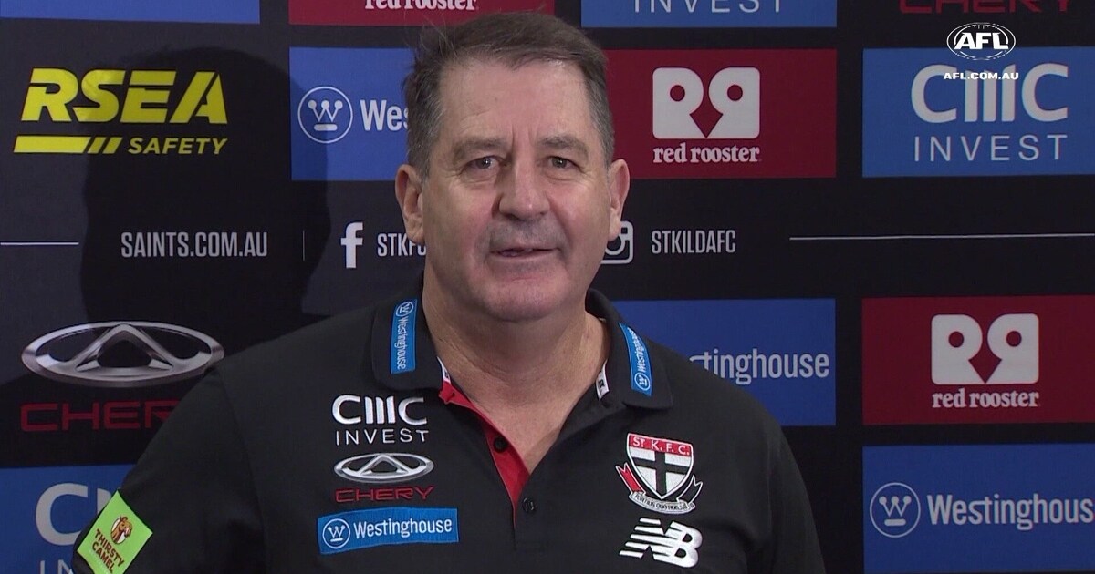 Footy Feed: Ross at odds with AFL, Swans expect bye change