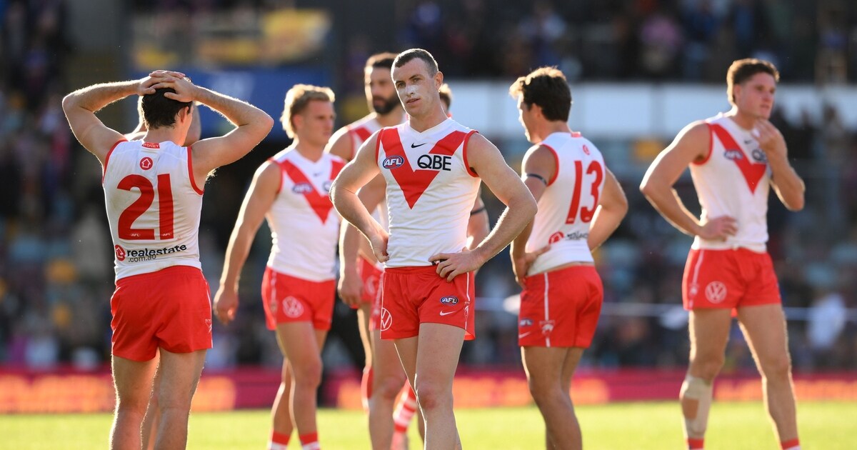 AFL Daily: LISTEN: Question mark on Swans, footy's 'greatest showman'