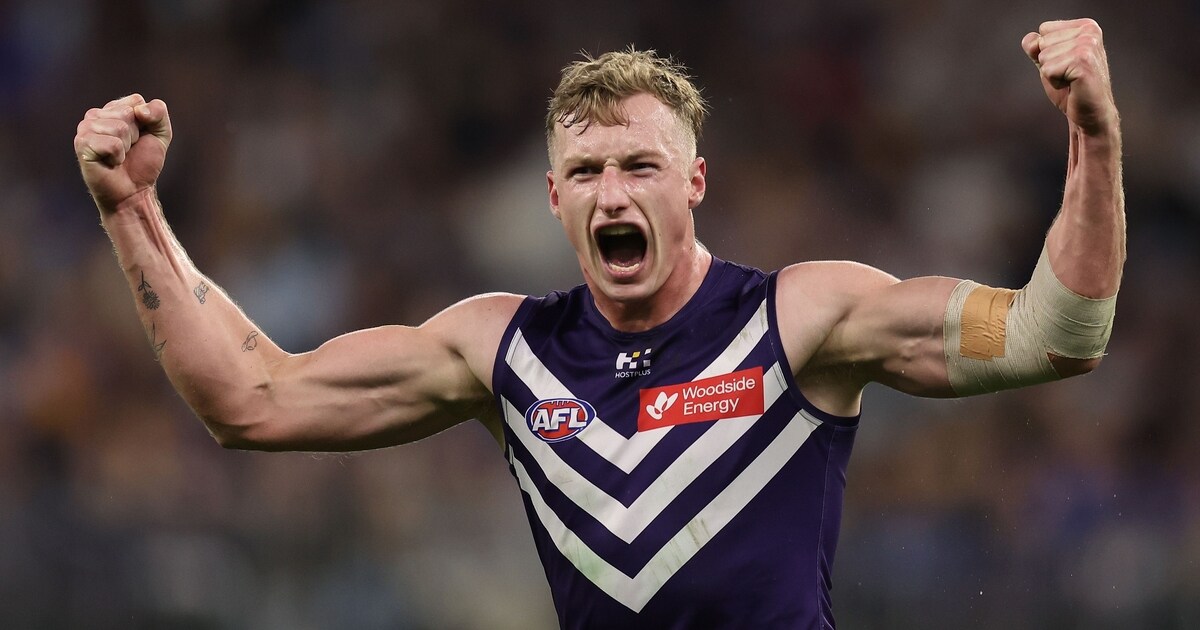 Fremantle Dockers forward Josh Treacy extends, Justin Longmuir hints at ...