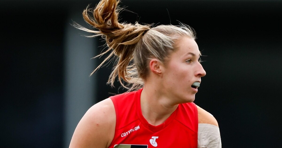 Melbourne Demon Olivia Purcell sidelined after horror practice match injury