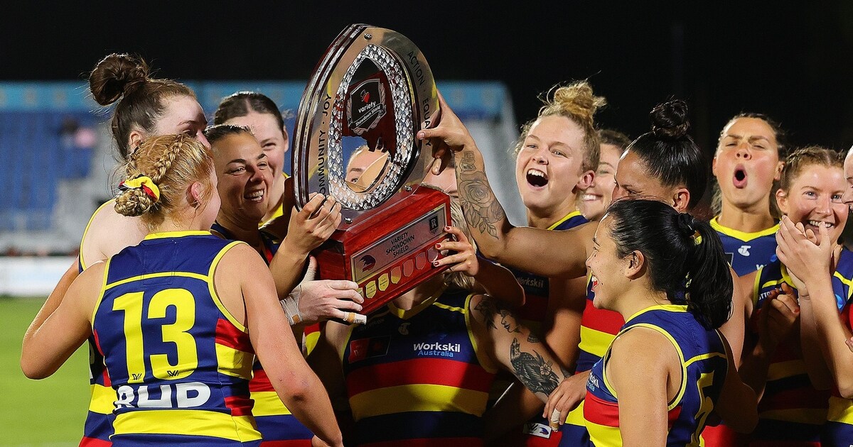 Adelaide Crows survive scare from gritty Port Adelaide Power to clinch ...