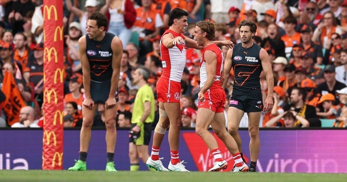 Rowbottom finally gets SCG rocking with vital goal