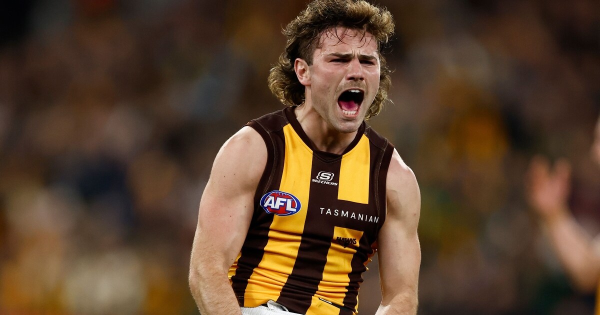 Here comes the firestarter: Nick 'Wizard' Watson joins long line of ...