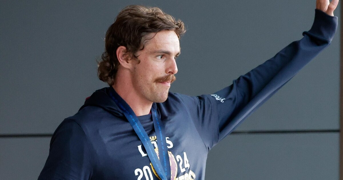 AFL Daily: LISTEN: Joe goes out on a high, top Bomber fires shots