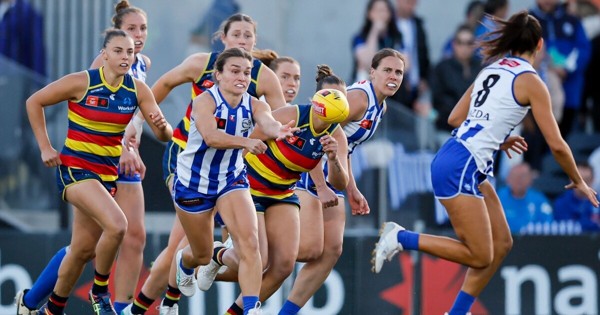 Follow it LIVE: North Melbourne Kangaroos v Adelaide Crows AFLW ...