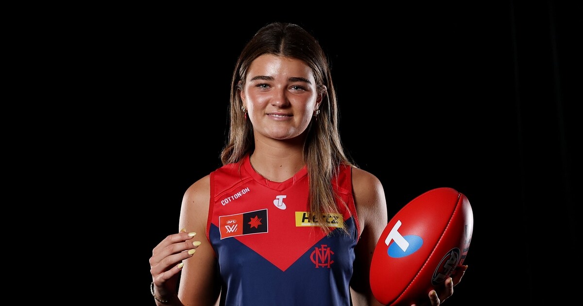 Domino effect: How Melbourne Demons' selection of Molly O'Hehir shaped ...