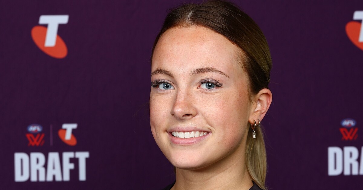 AFLW 2025 Media - AFLW Draft Combine Headshots